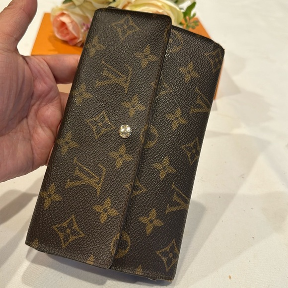 Louis Vuitton | Bags | Authentic Louis Vuitton Trifold Wallet | Poshmark